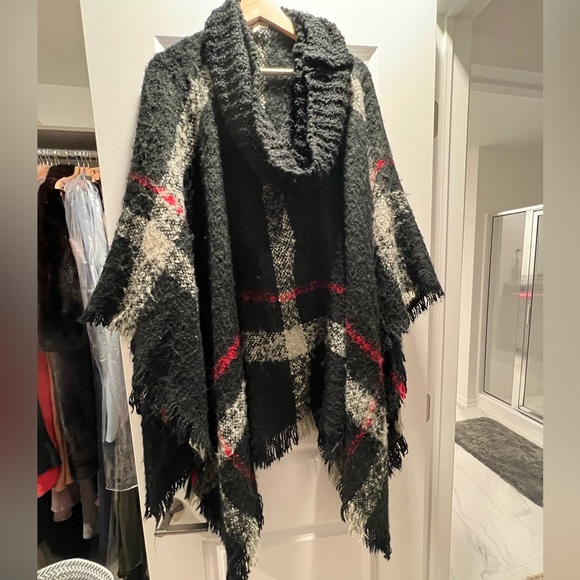 Sweaters | Flowy Sweater Burberry Look | Poshmark
